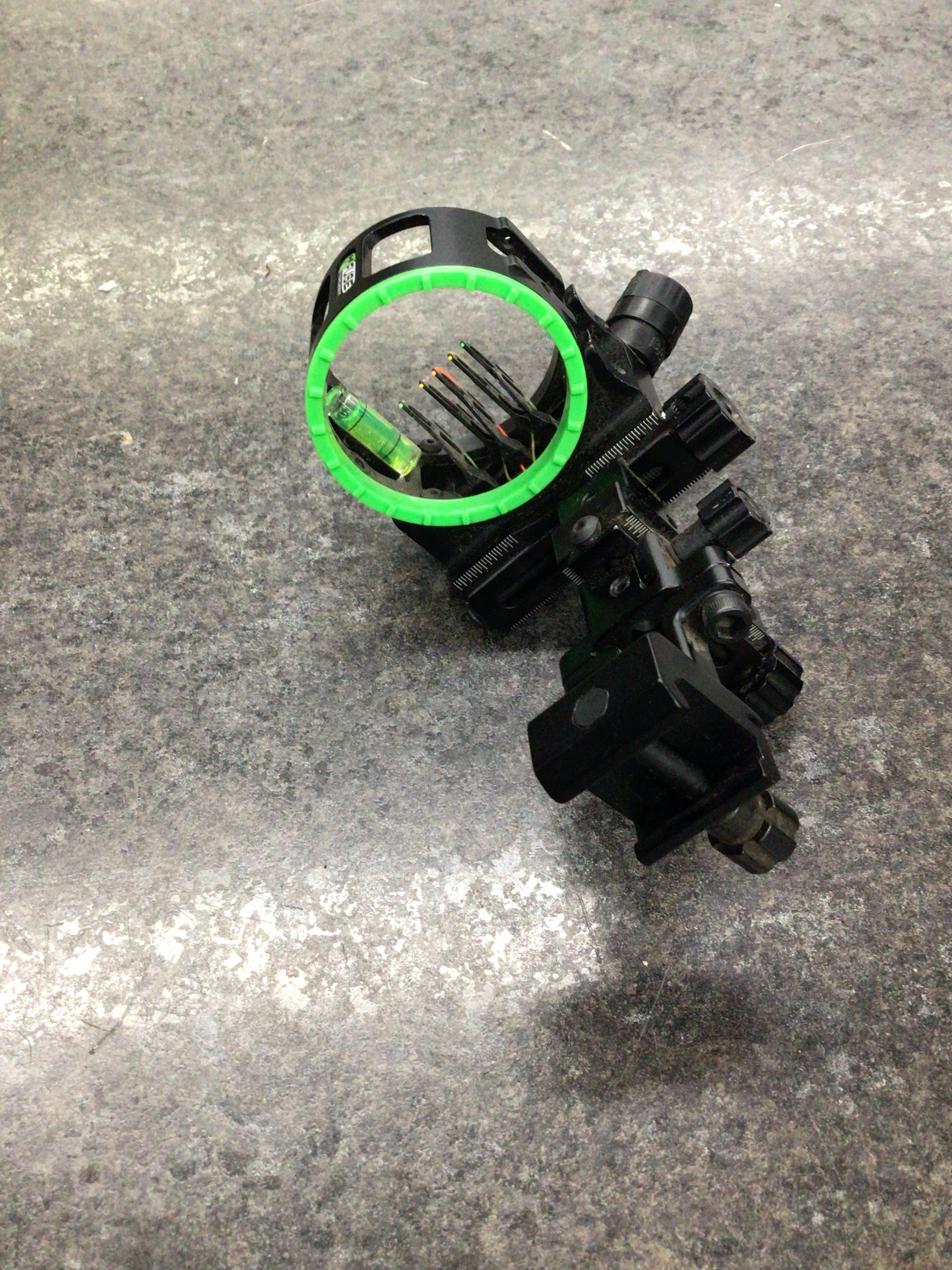 Used Fuse 5 pin Pic Mount Sight – UsedCompoundBow.com